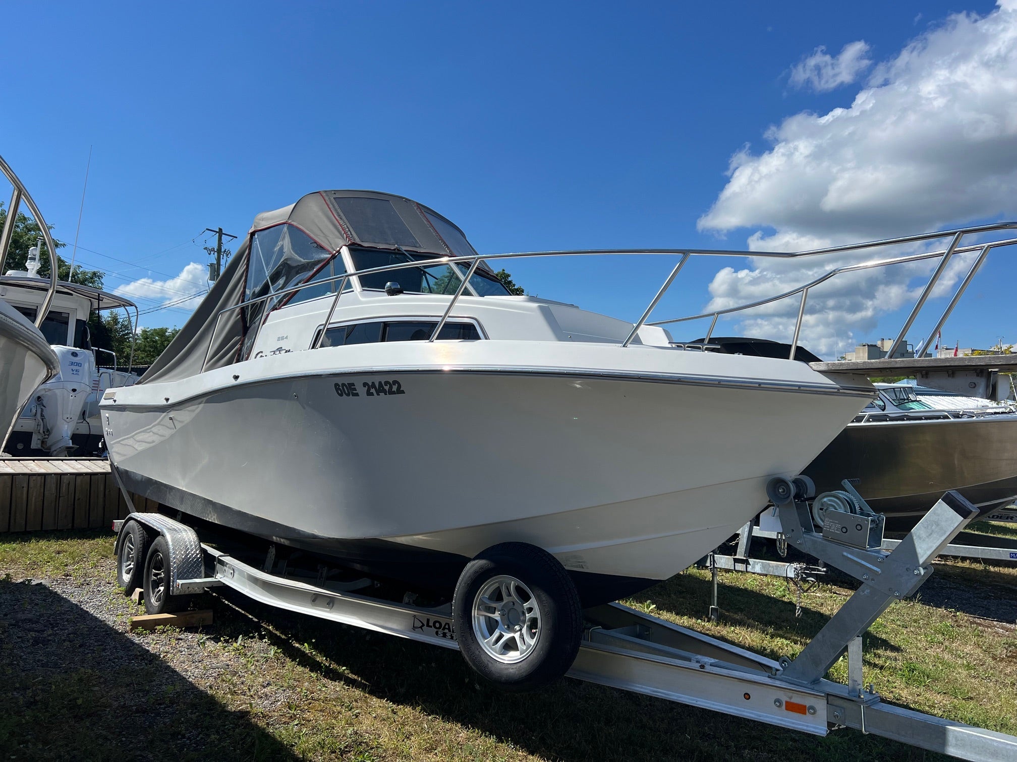 1990 Chris-Craft Sea Hawk 25' – Central Marine Midland